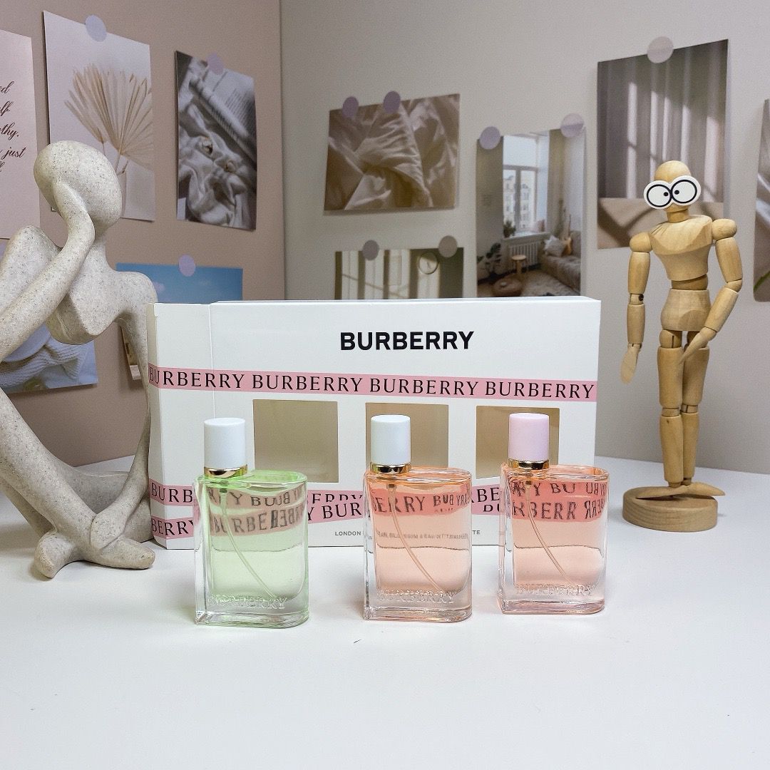 BUREBERRY SET 3 IN 1 – ZAUK GALLERIA